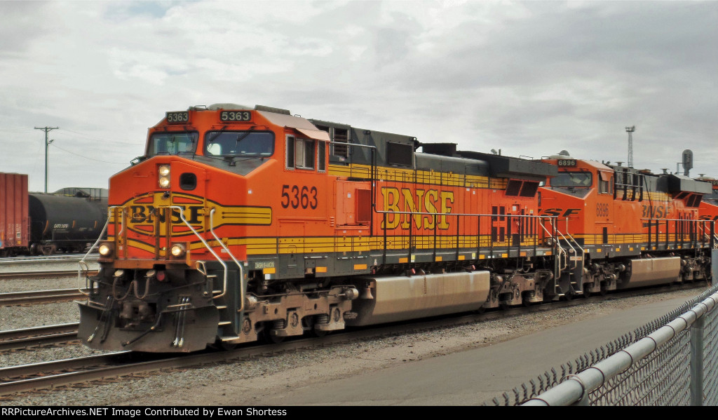 BNSF 5363 Westbound